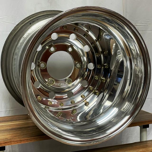 REAL RACING Pro 6 Wheel 15X18 6X5.5 TOYOTA BORE – Top Notch Automotive Inc.